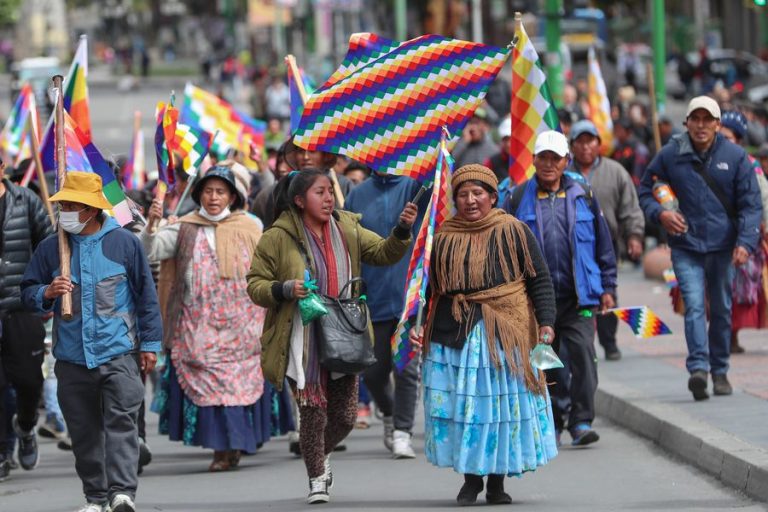 Bandera Wiphala: historia, origen y significado - Billiken