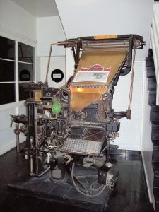 ¿Sabías que la linotipia fue la sucesora de la imprenta de tipos ...