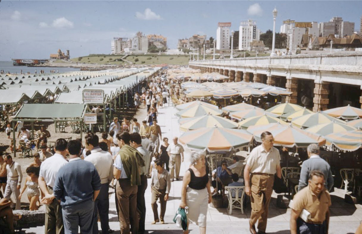 Mar del Plata vintage: imágenes inéditas del verano de 1958 que ...