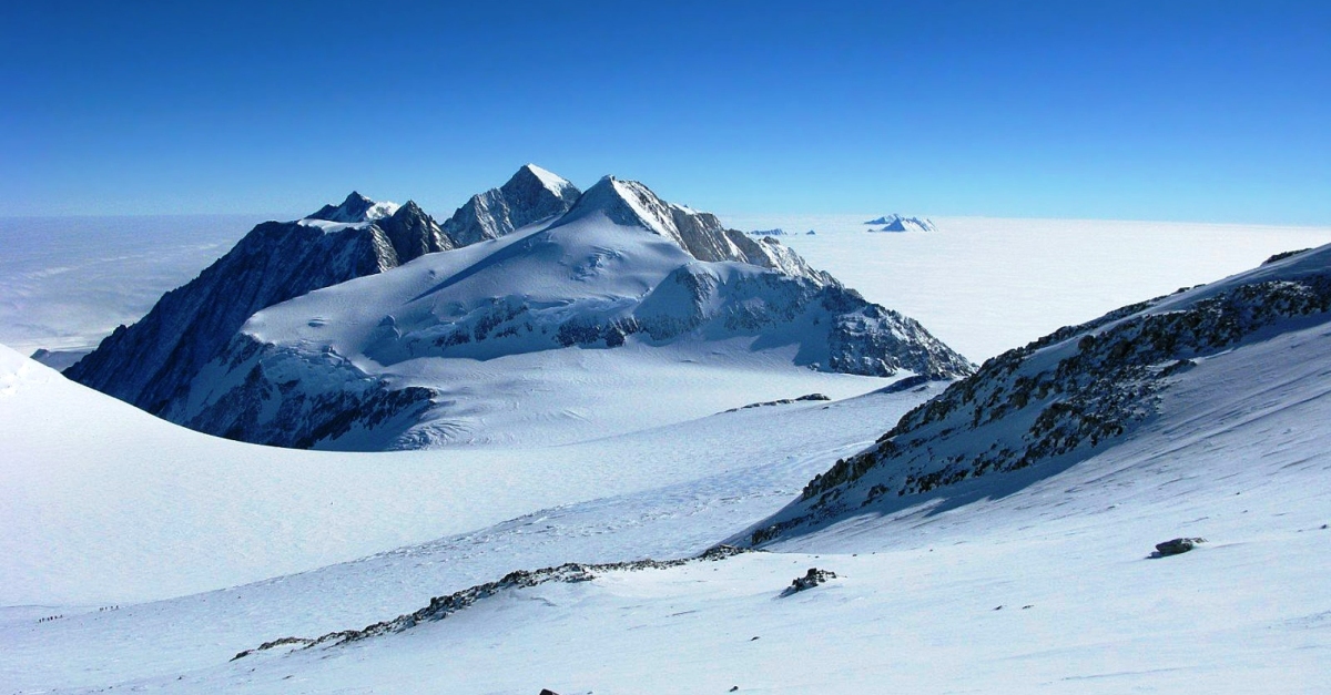 ¿Cuánto mide la montaña más alta de la Antártida? - Billiken