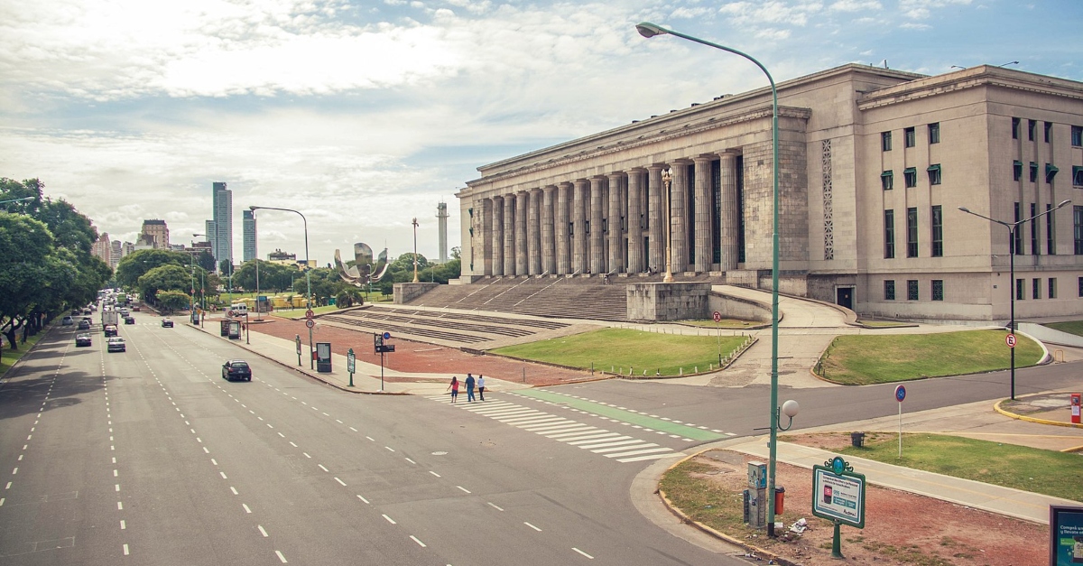 La UBA fue elegida entre las 100 mejores universidades del mundo - Billiken
