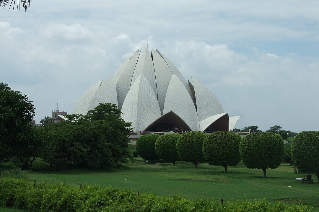 Templo del Loto: la llamativa construcción de India que está compuesta ...