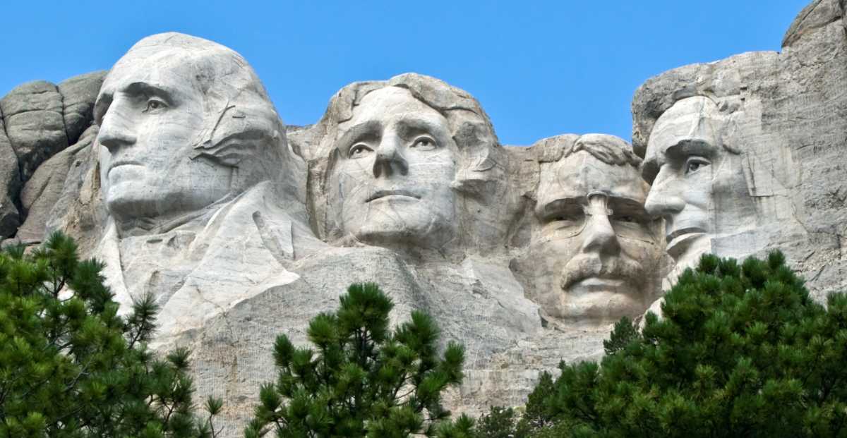 ¿De quiénes son las caras que aparecen en el Monte Rushmore? - Billiken