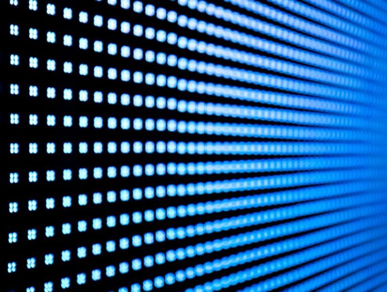 LED azul: el descubrimiento que revolucionó la luz y las pantallas ...