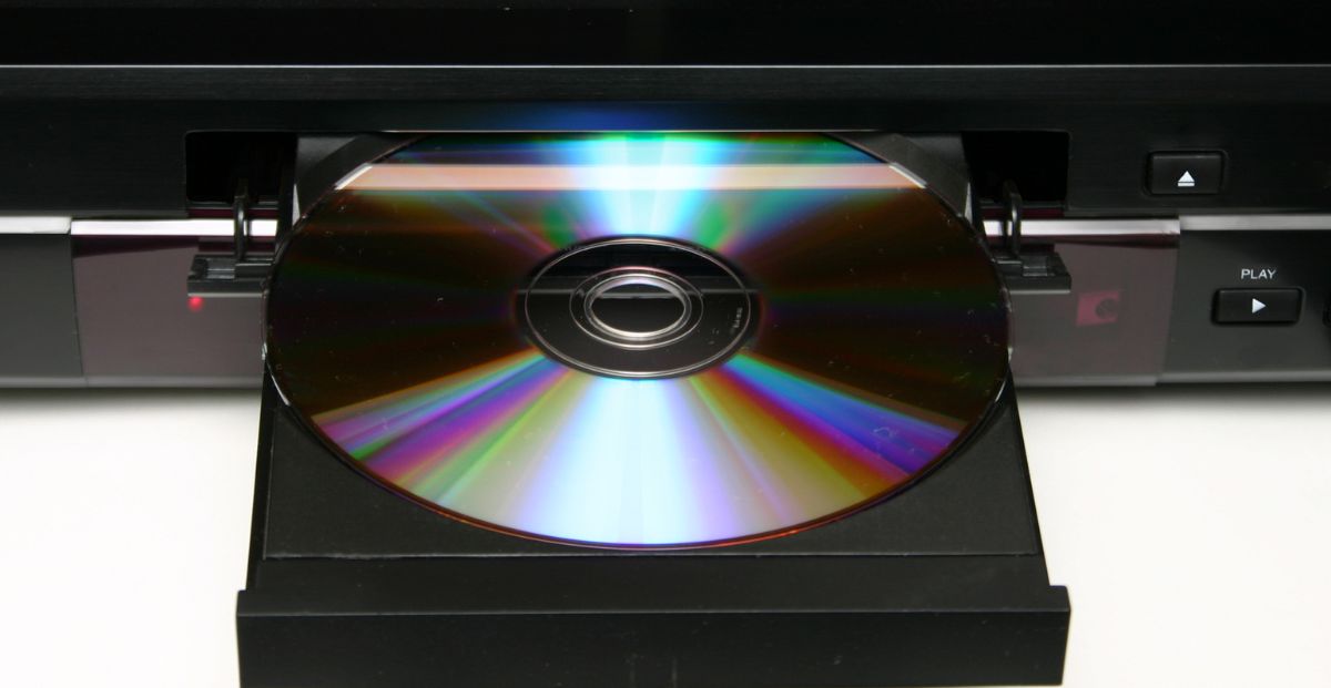 ¿Cuál fue la primera película que se lanzó en DVD? - Billiken