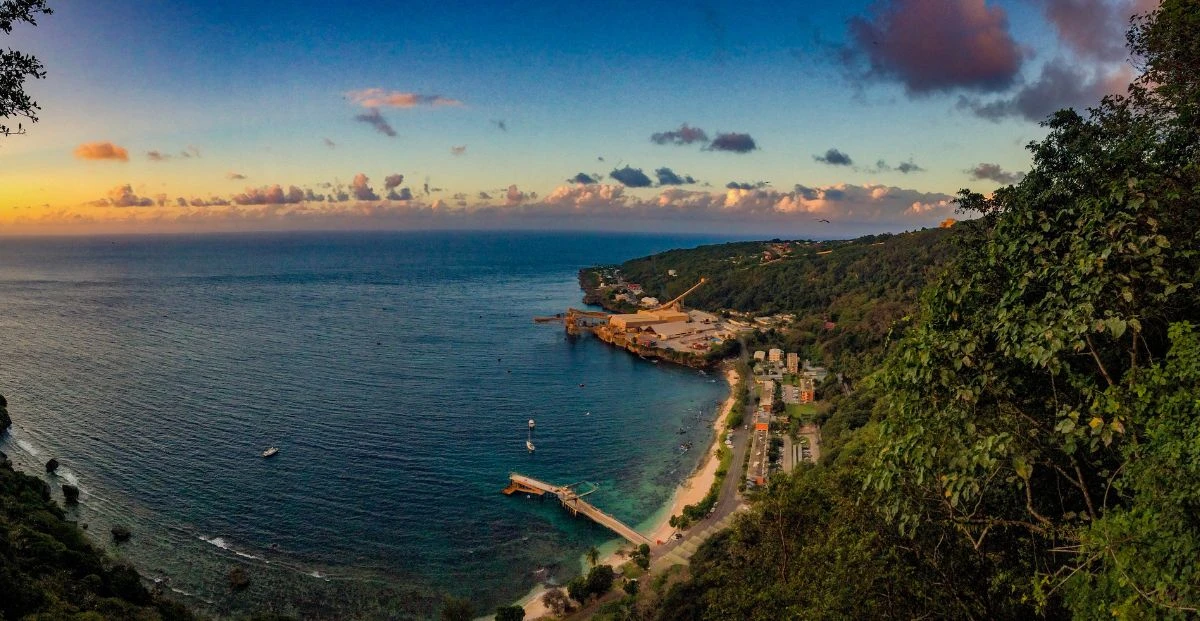 ¿Dónde está la Isla de Navidad, por qué es tan remota y cómo enamora al ...